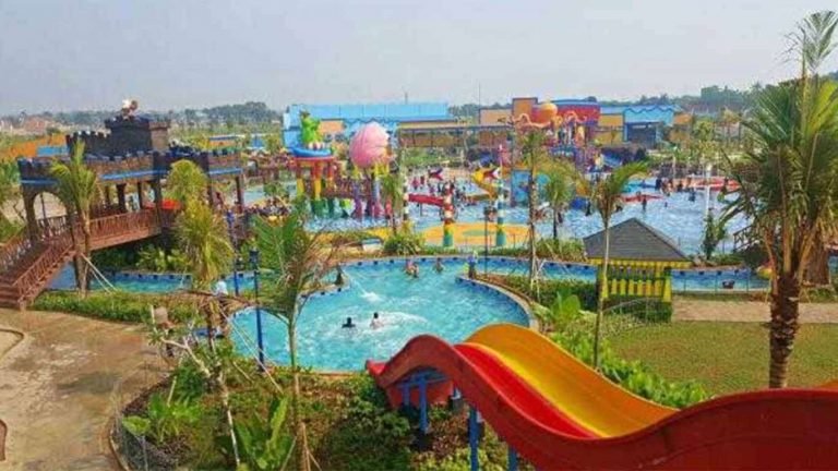 √ Batavia Splash Water Adventure: Wahana & Harga Tiket 2026
