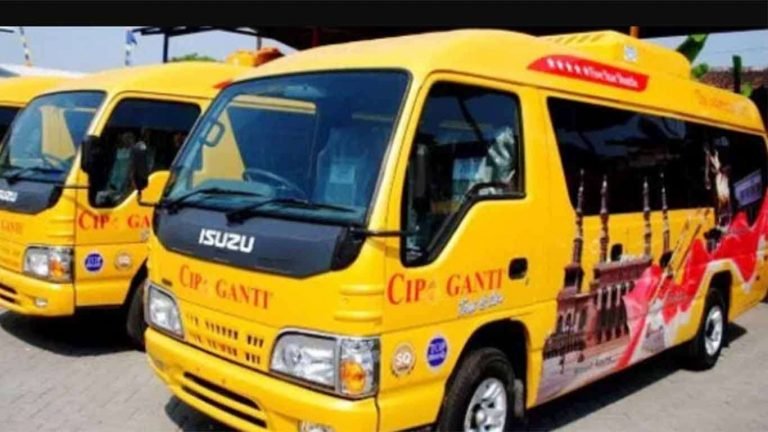 √ [2026] Jadwal Keberangkatan + Daftar Harga Travel Jogja Solo