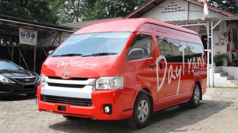 √ 10 Travel Kuningan Bandung + Harga Tiket dan Jadwal