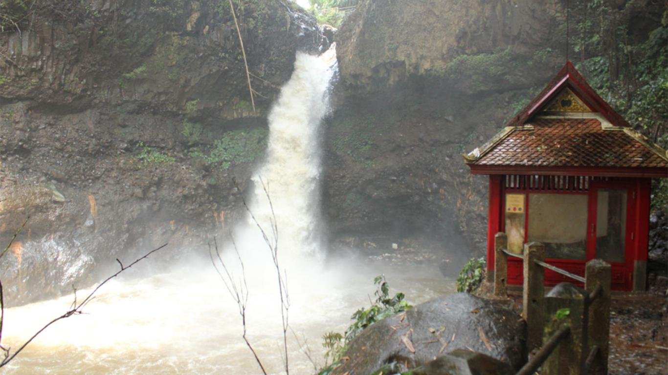√ Curug Dago: Sejarah, Alamat, Harga Tiket Masuk 2026