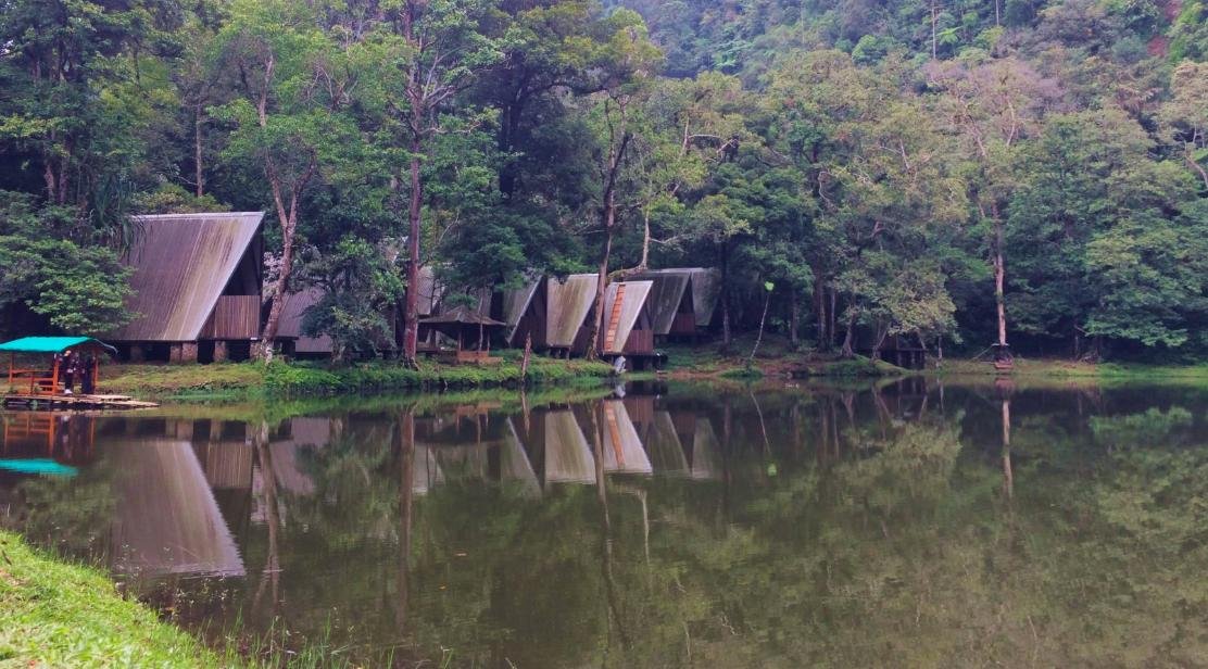 √ Telaga Warna Puncak: Daya Tarik, Rute, Tiket Masuk 2026