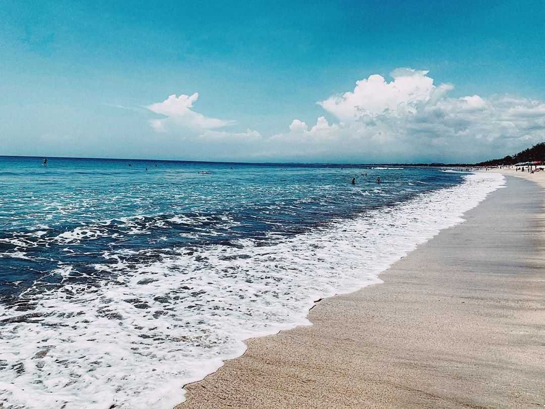 √ Pantai Kuta Bali: Daya Tarik, Harga Tiket Masuk 2026